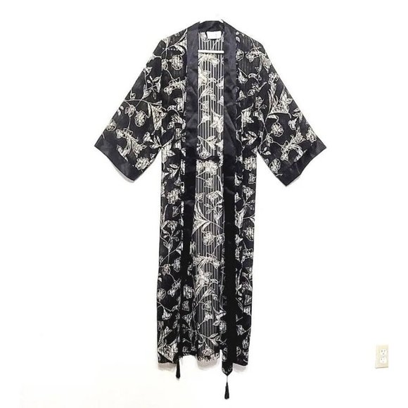 Judith Hart | Intimates & Sleepwear | Vintage Judith Hart Floral Print ...